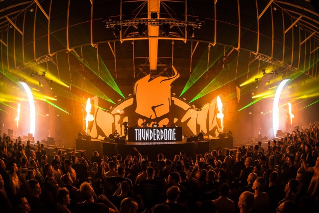 Terug naar waar het allemaal begon met Thunderdome - 25 Years of ...